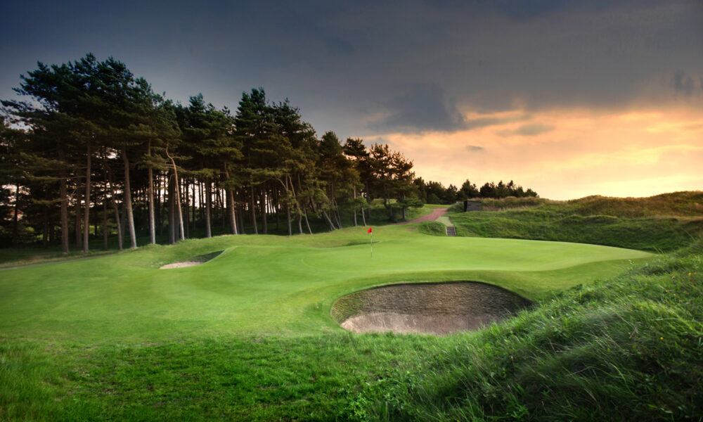 The 4 Best Golf Breaks in UK & How to Book them - Vdio Magazine 2024