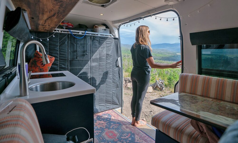 Van Life 101: How to Live in a Sprinter Van - Guide 2024 - Vdio ...
