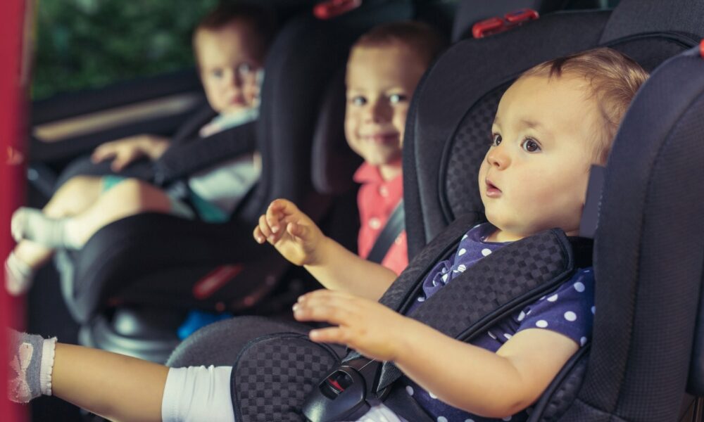 Child Seats in Cars: Prioritize Safety with Tips and Important Rules ...